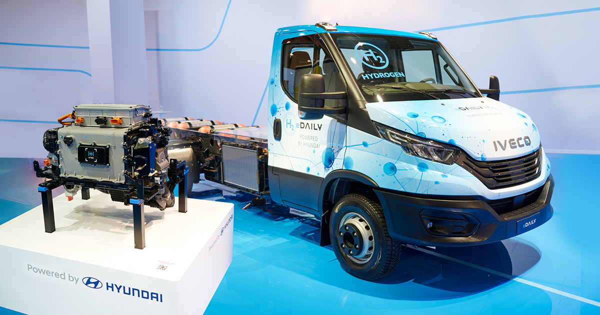 Hyundai and IVECO present the first fuel cell large van at IAA in ...